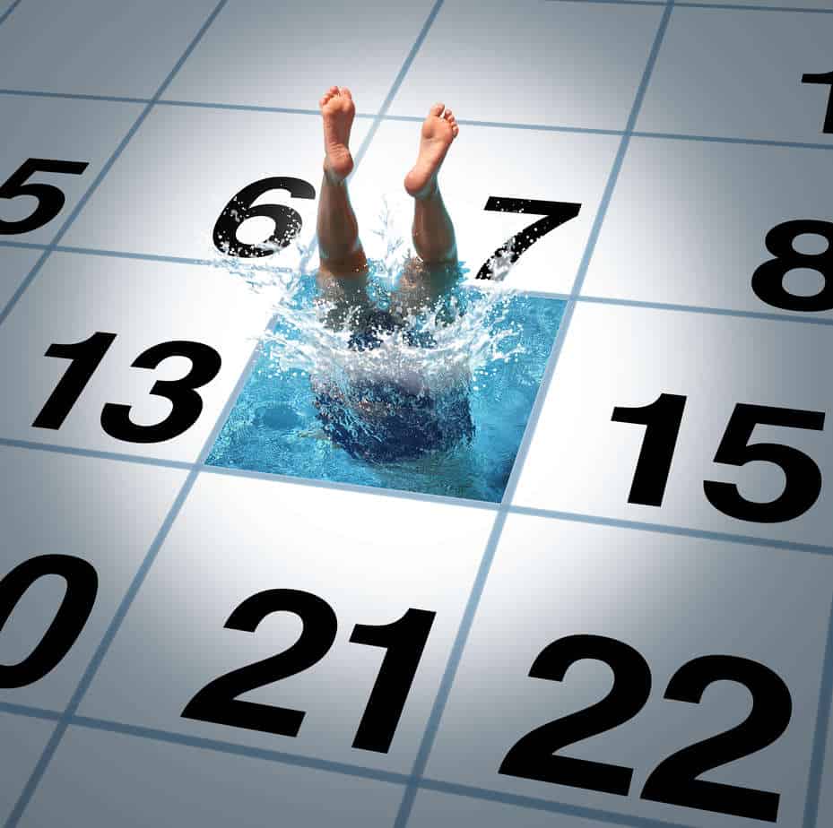 How to open your swimming pool in the spring – When to open your pool ...