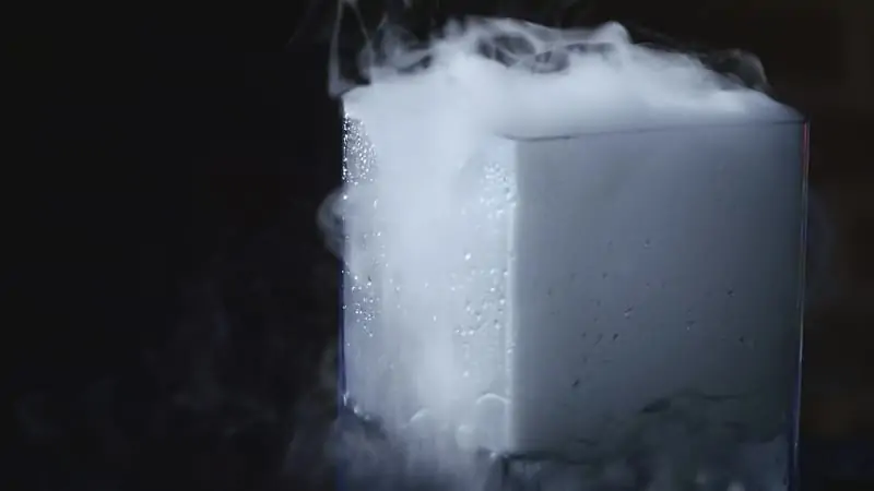 Is It Ok To Put Dry Ice In A Swimming Pool? – Easy Clear Pool